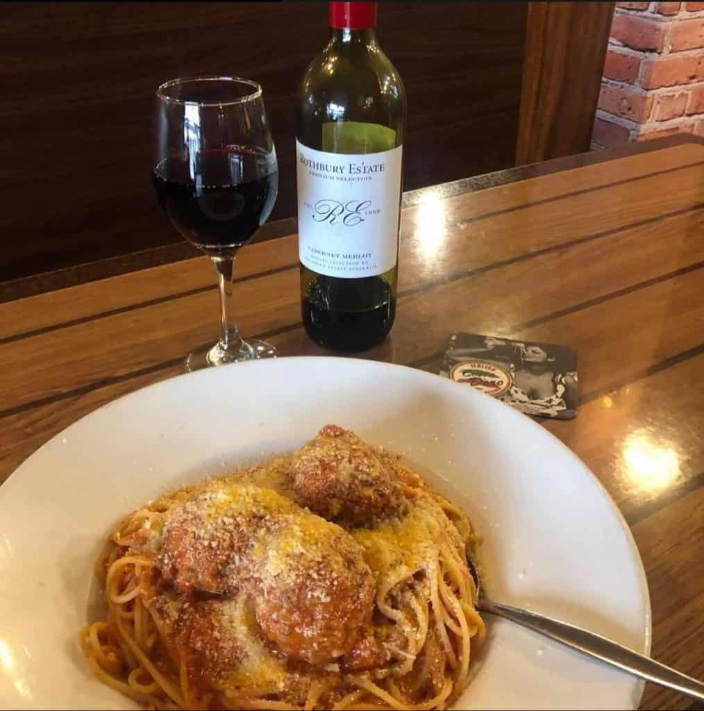 Food - Costa D'oro Restaurant & Bar